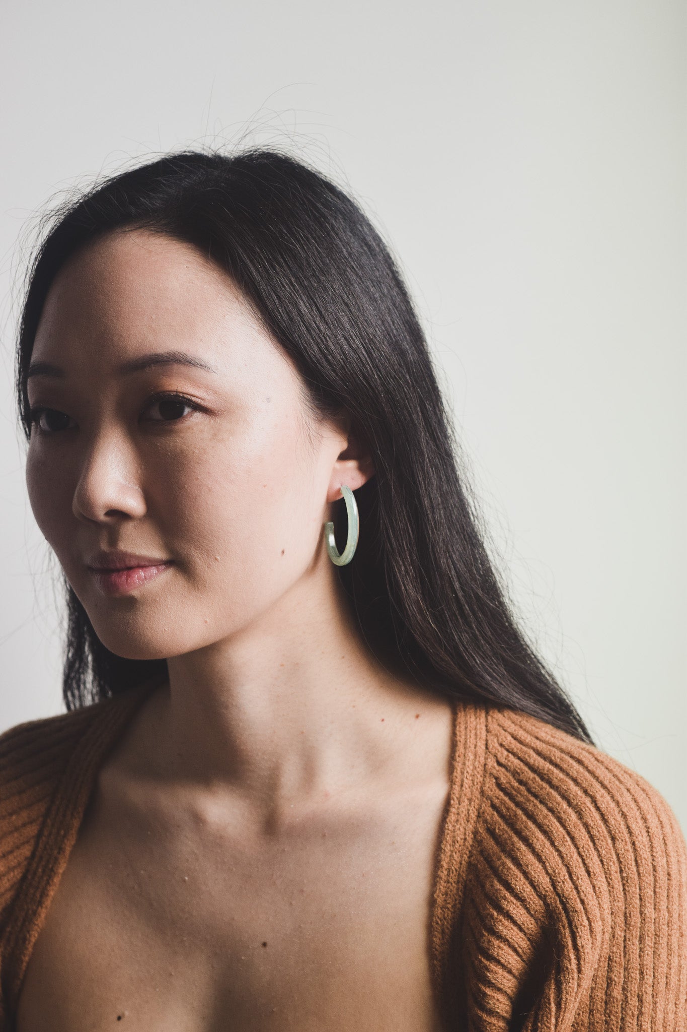 Jade Acrylic Hoops – Bezalel and Company